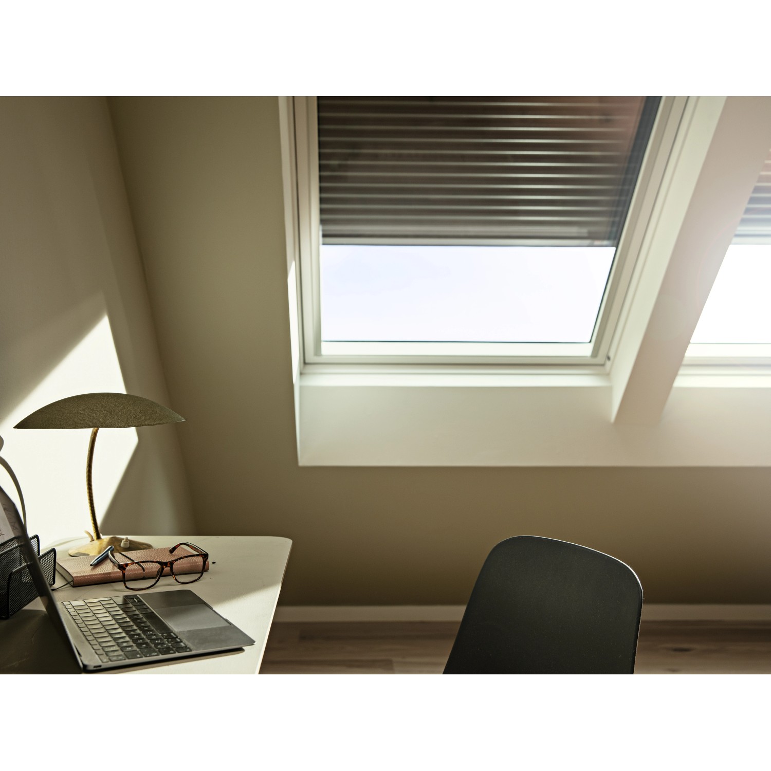 Velux Elektro-Rollladen SML PK06 0000S Alu. Dunkelgrau 94 cm x 118 cm ...