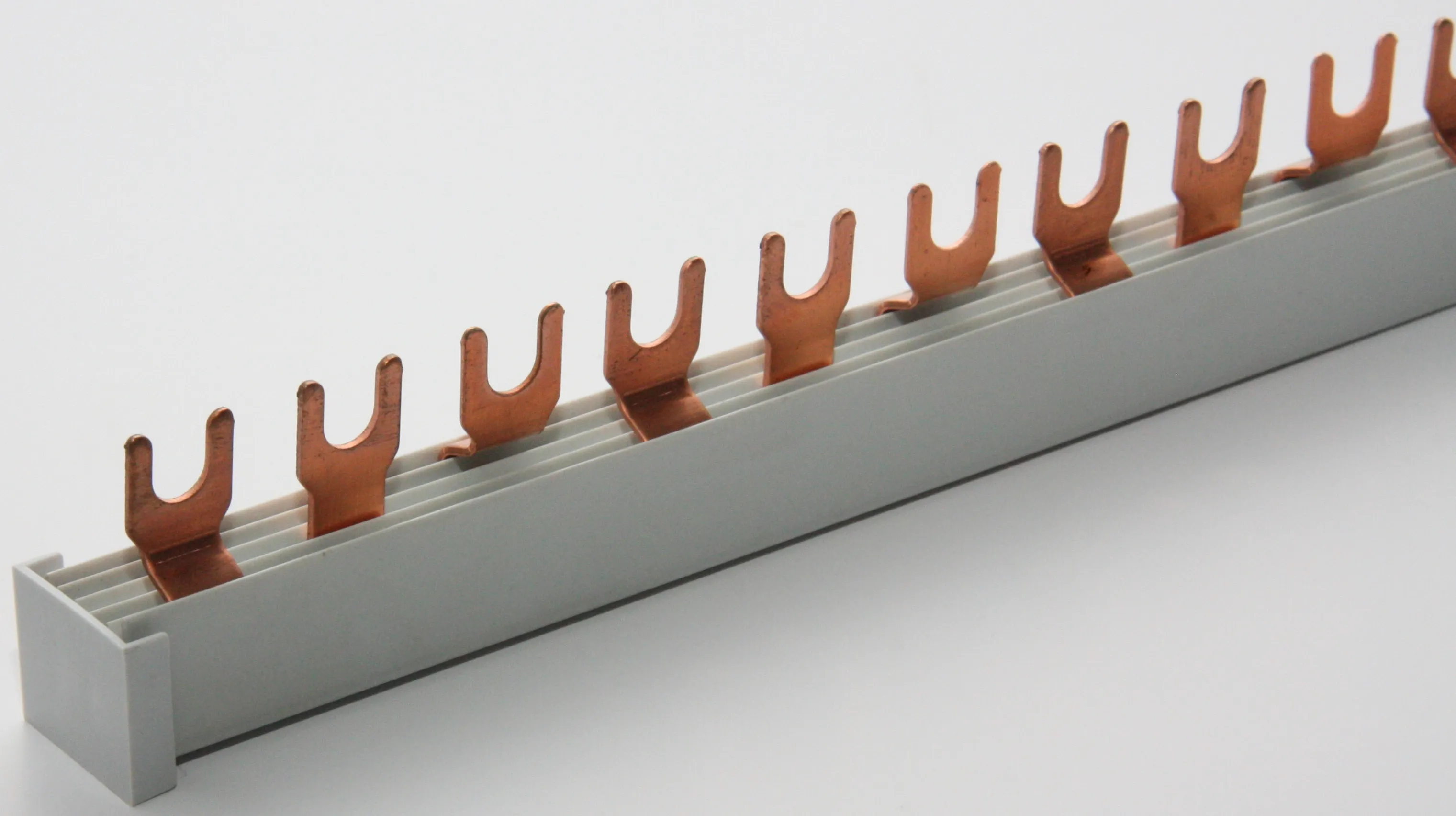 Sammelschiene 3-phasig kaufen bei OBI