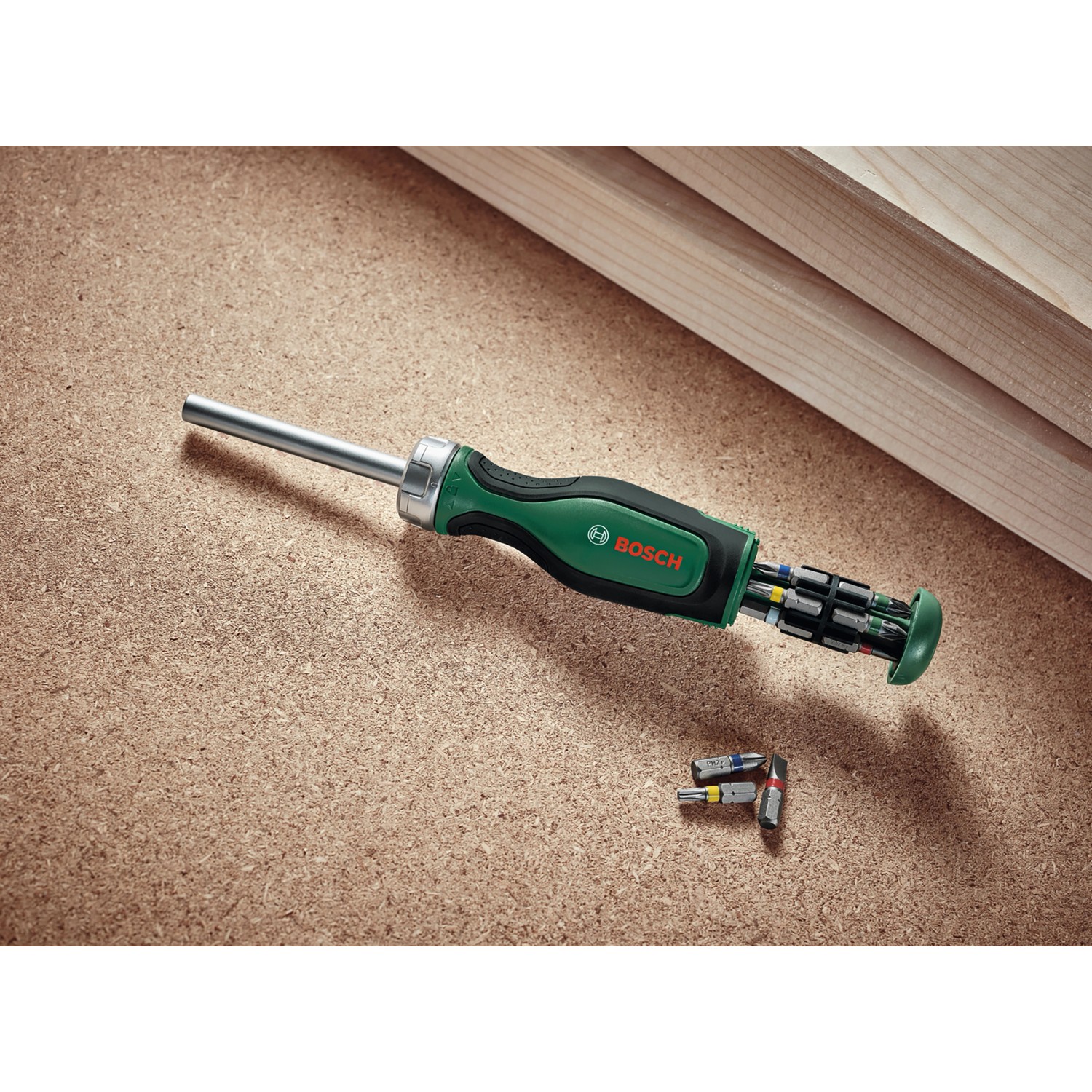 Bosch Bit-Ratschenschraubendreher mit 12 Bits kaufen bei OBI