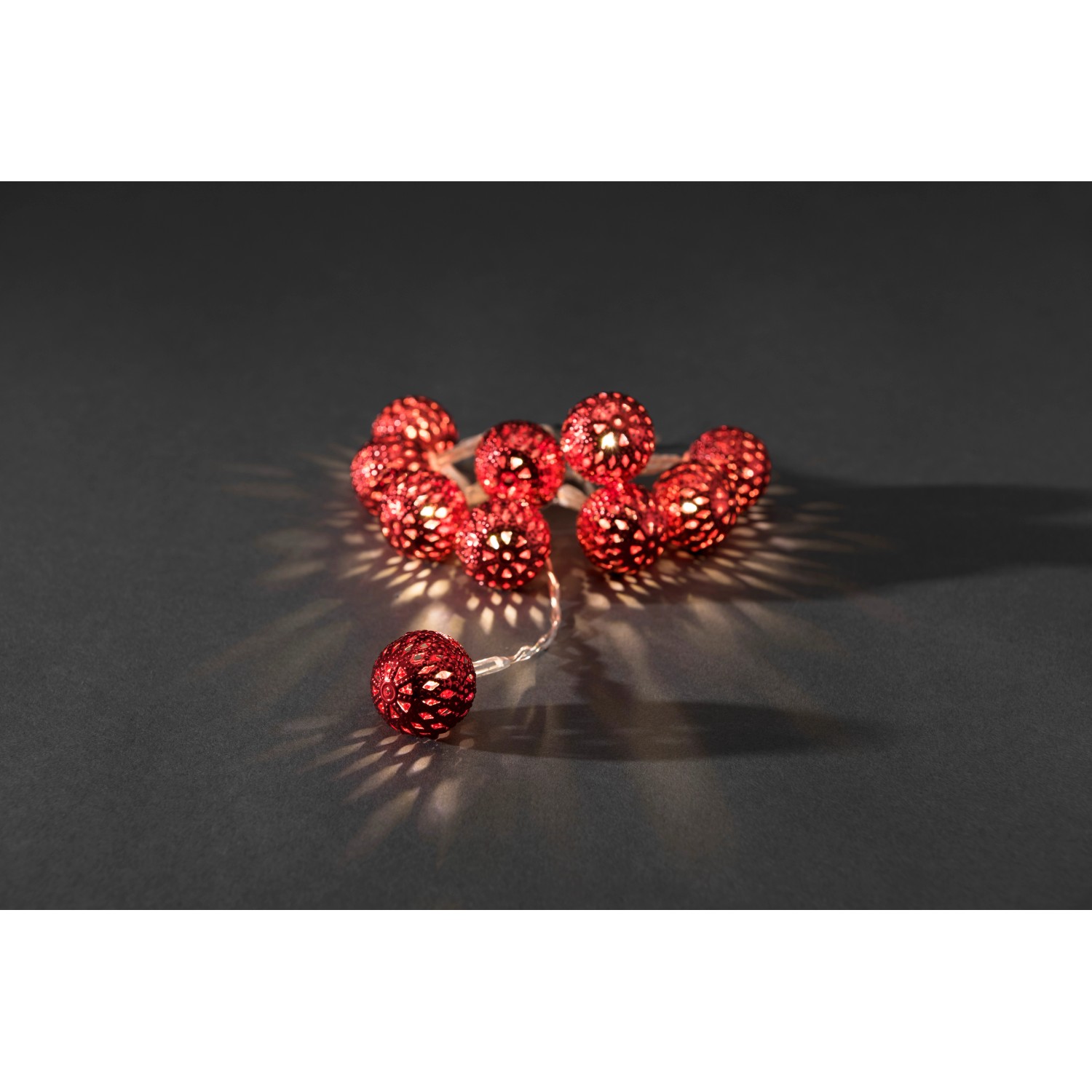 Konstsmide LED-Batterie-Lichterkette Rote Metallbälle 10 Dioden kaufen ...