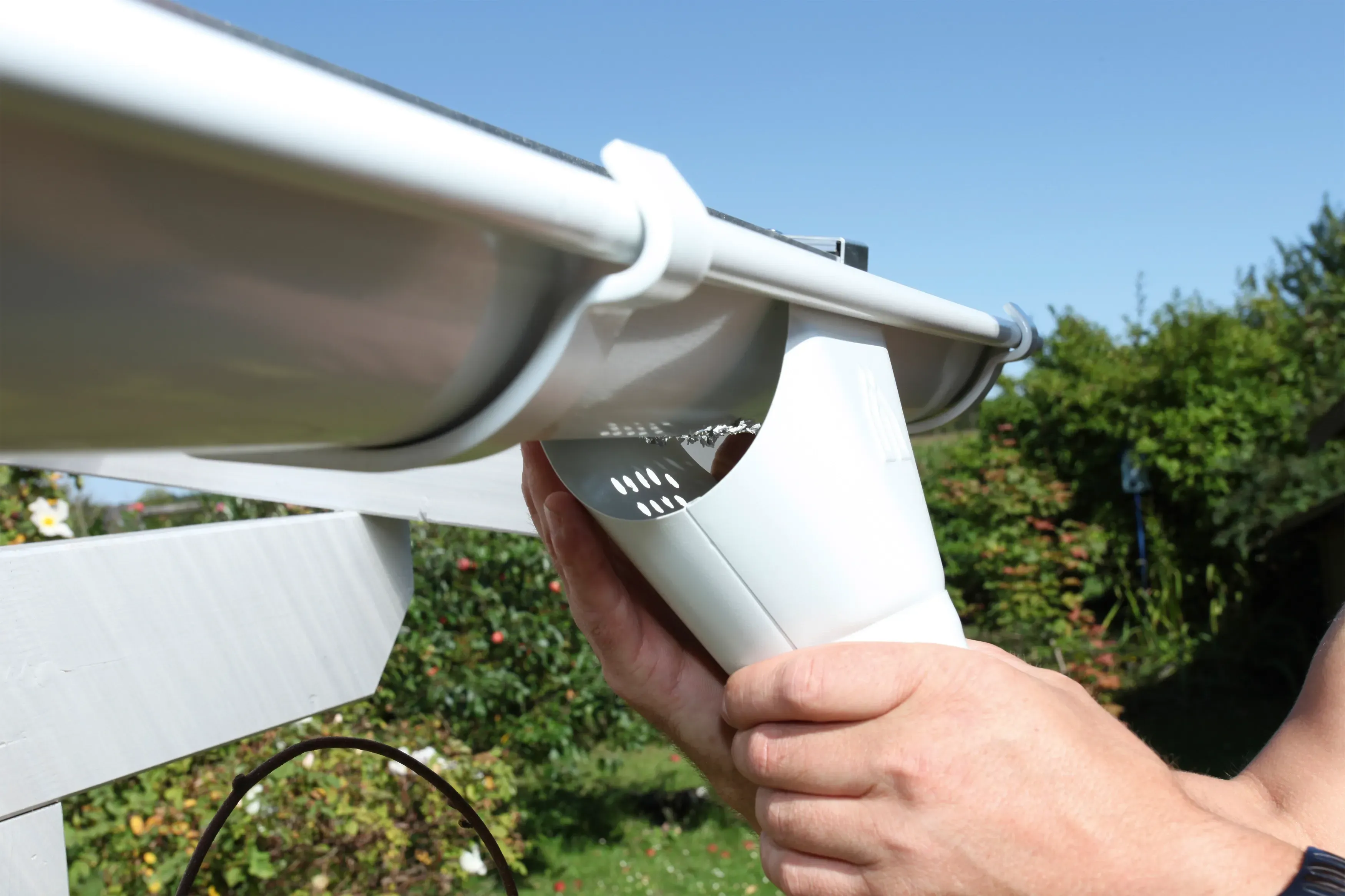 Skan Holz Stahl-Regenrinnen-Set Länge 648 cm Anthrazit kaufen bei OBI